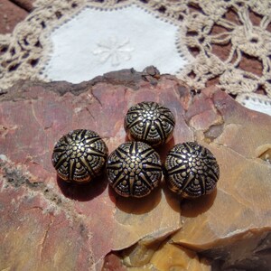 Jet Black Gold Seashell Pattern Intricate Golden Ebony Vintage Lucite ...