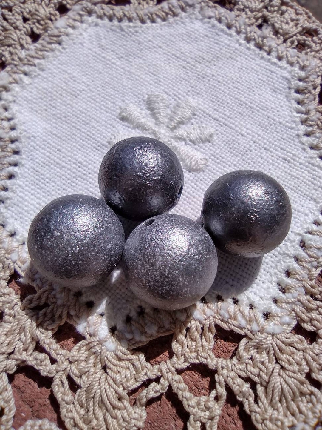 Textured Tungsten Dark Platinum Spheres Vintage Lucite Beads - Etsy