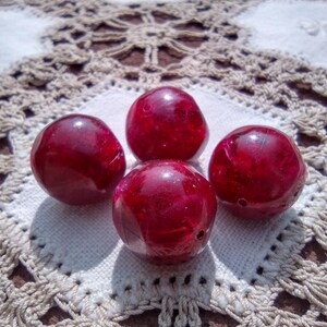 Gorgeous Deep Candy Apple Red Crimson Red Baroque Crackle Beads Vintage ...