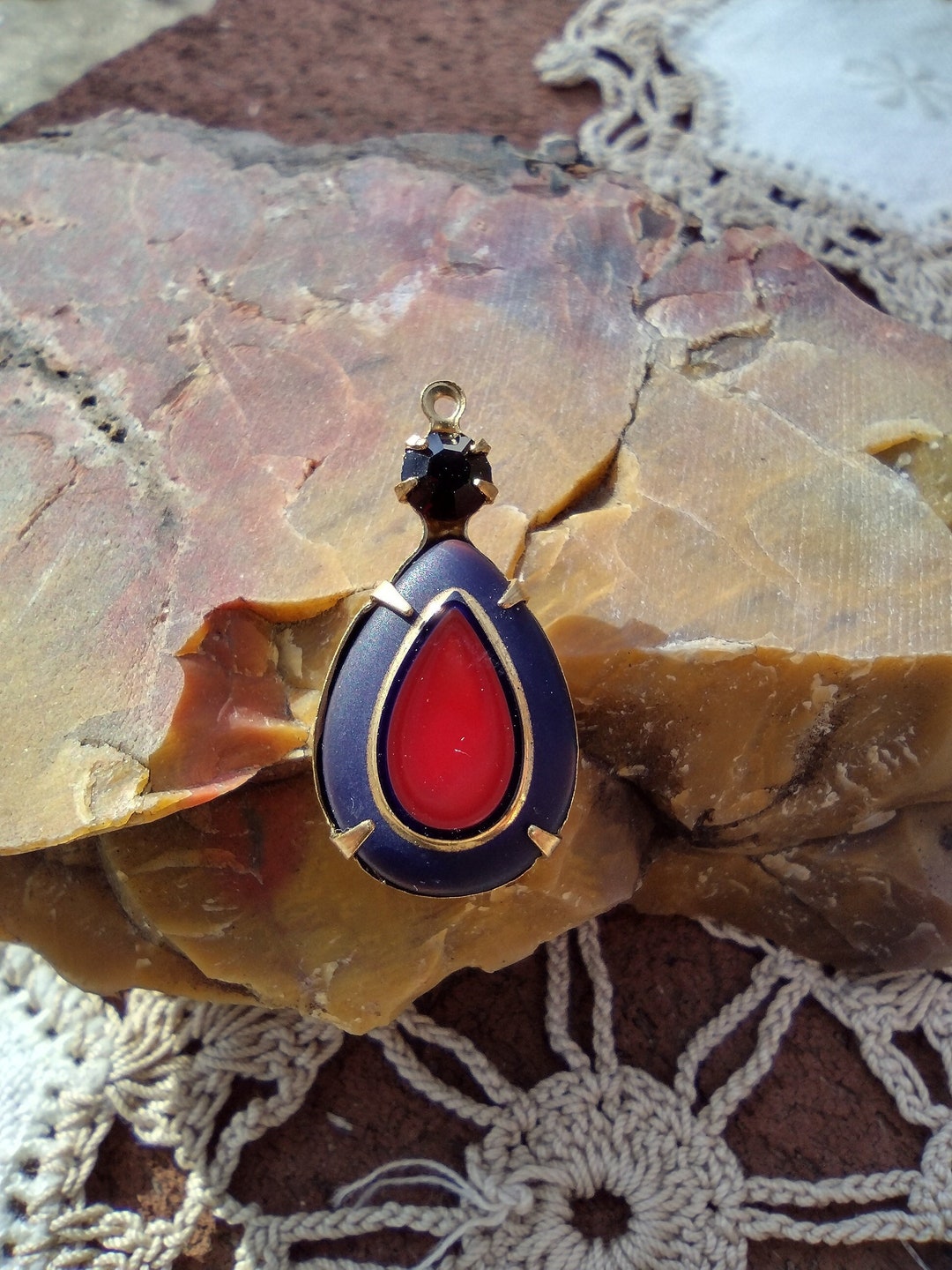 Dramatic Jet Black Crimson Teardrop Swarovski Set Pendant Vintage Bead ...