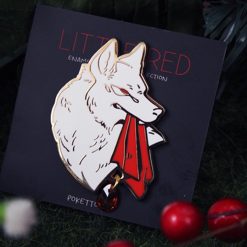 Wolf Pin - Etsy