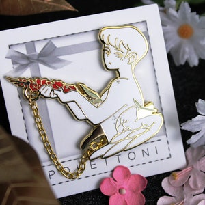 Original | Gladiolus Enamel Pin | October 2022 Patreon Exclusive - Etsy