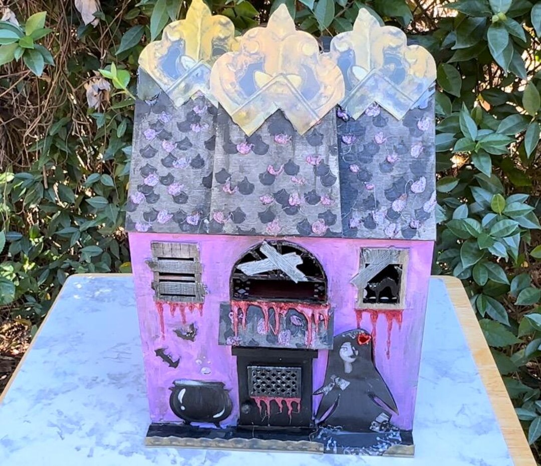 Haunted House Doll Carry Case Gothic Decor Dame Darcy - Etsy