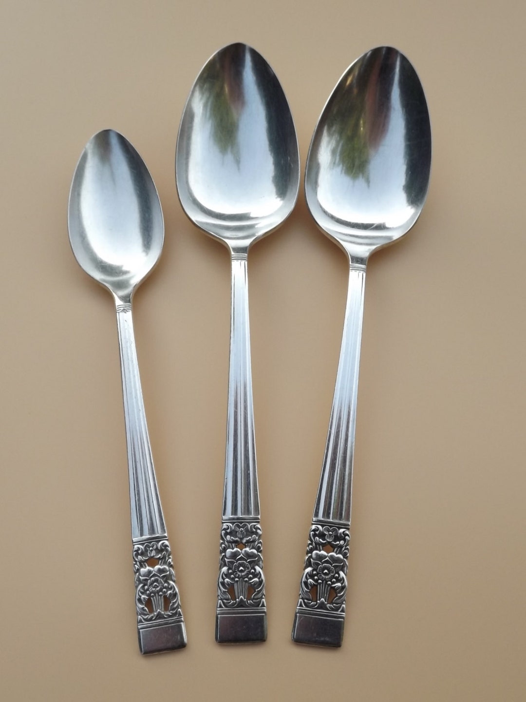 Vintage Coronation (hampton) Oneida Ca 1936 Large Serving Spoon Place ...