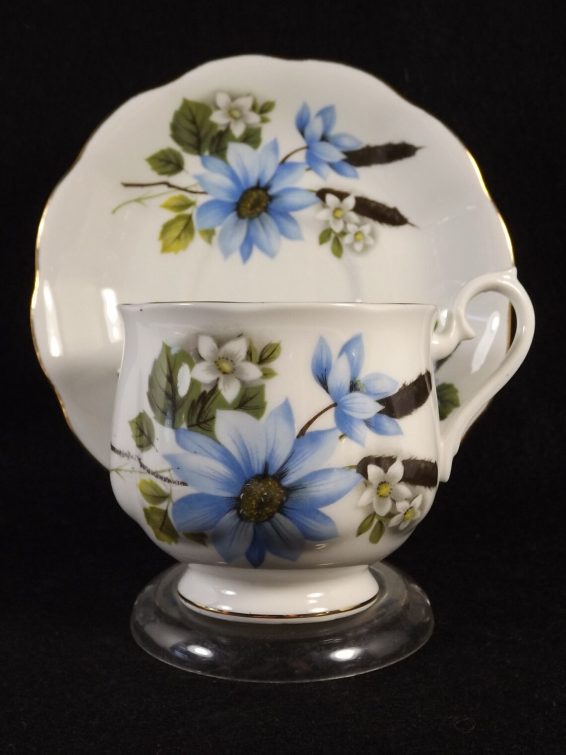 Royal Albert Blue Flower Green Leaves Little White Flowers Cup - Etsy