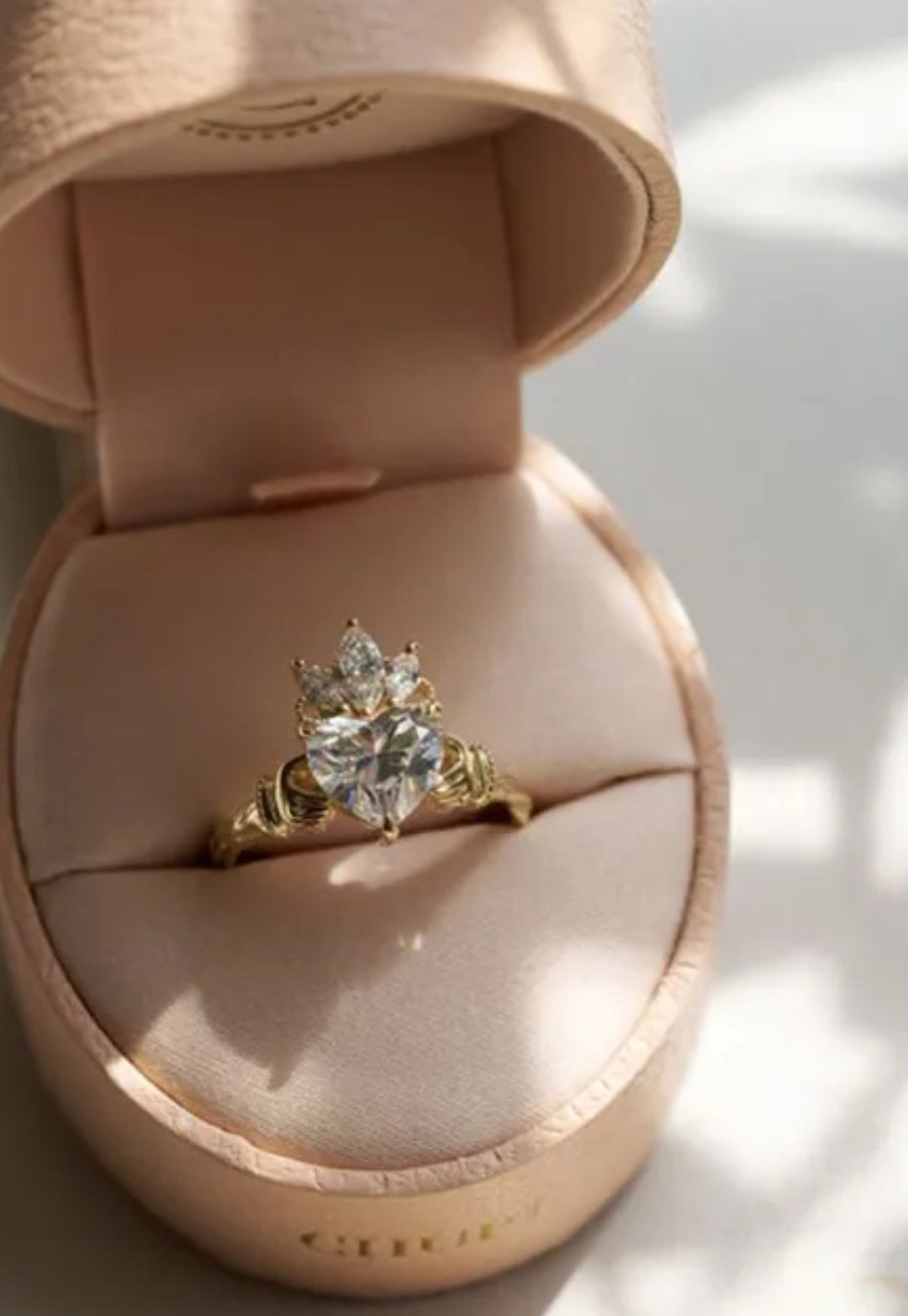 Diamond Claddagh Ring Bridgerton Nicola Coughlan Penelope Featherington ...