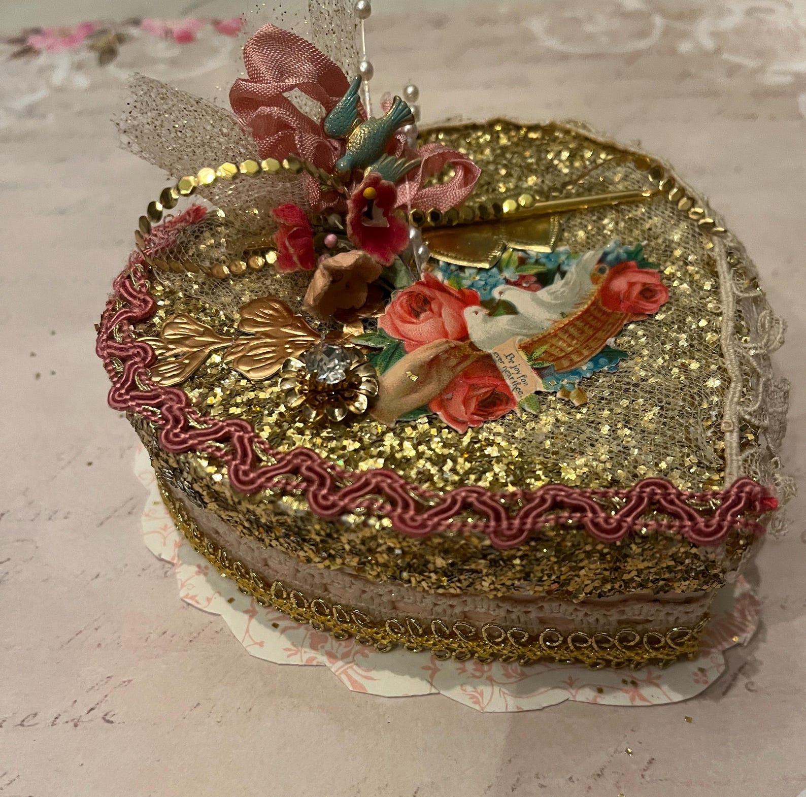 Valentine Heart Decorated Box, Victorian Doves, Gold Glitter, Lace ...