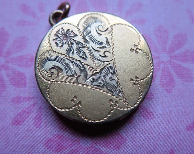 Vintage Locket With Etched Pink Floral Design and Bloomed - Etsy
