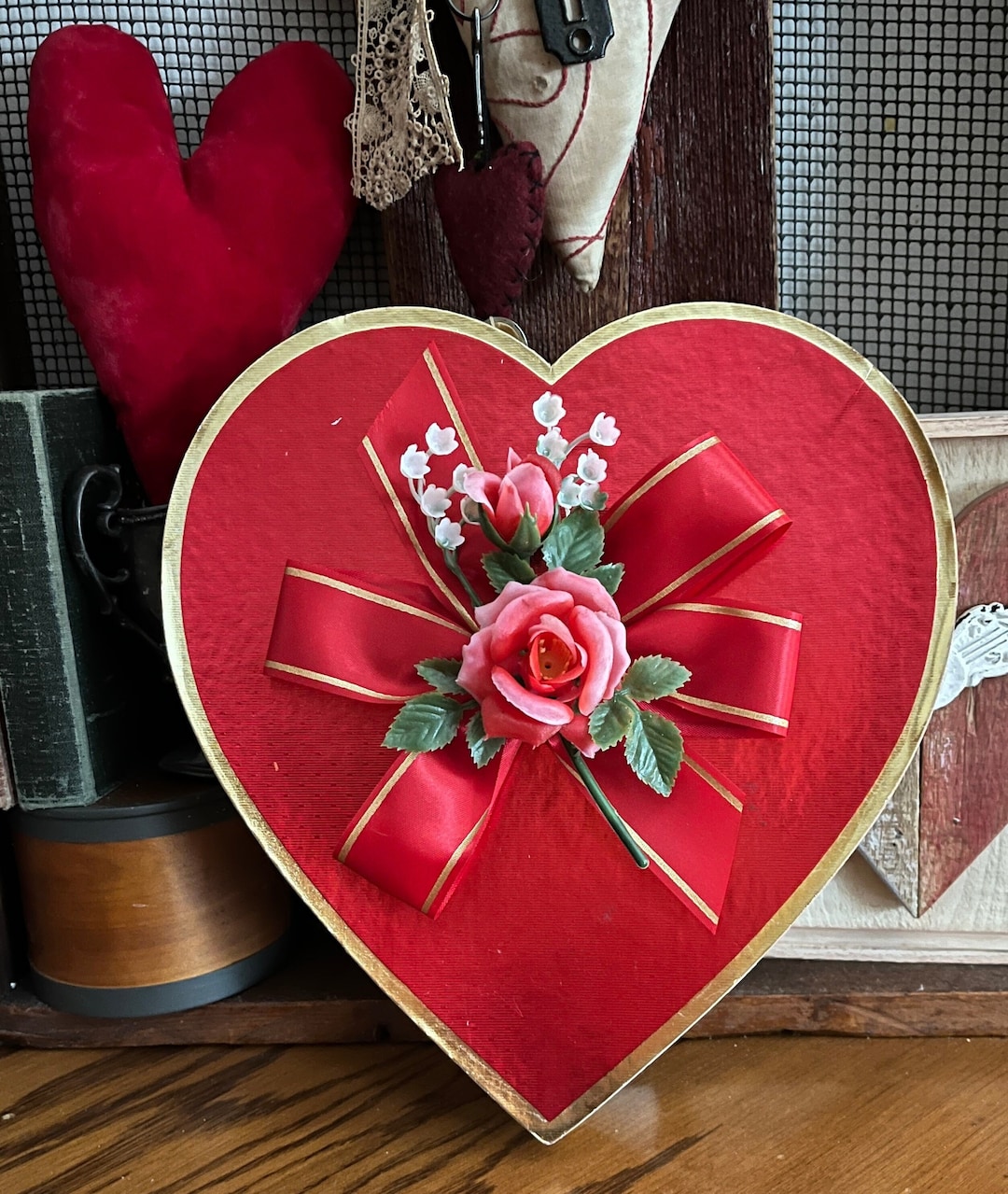 Vintage Red Valentine Heart Candy Box, Red Metallic and Gold Edge, Red ...