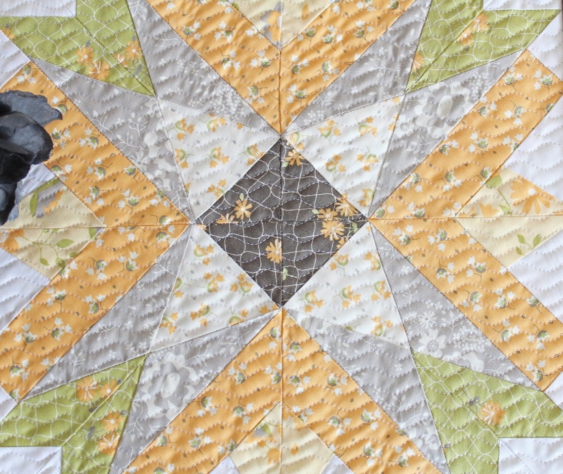 Soleil Mini Quilt PDF Pattern - Etsy