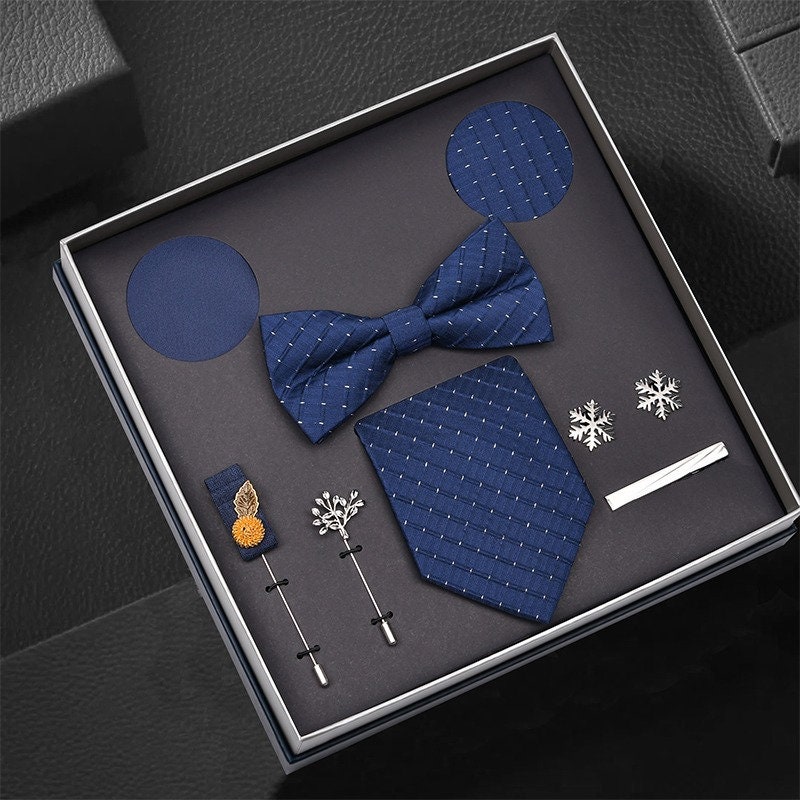 8 Piece Tie Set Tie, Bowtie, Lapel Pin, Tie Clip, Cufflinks, Pocket ...