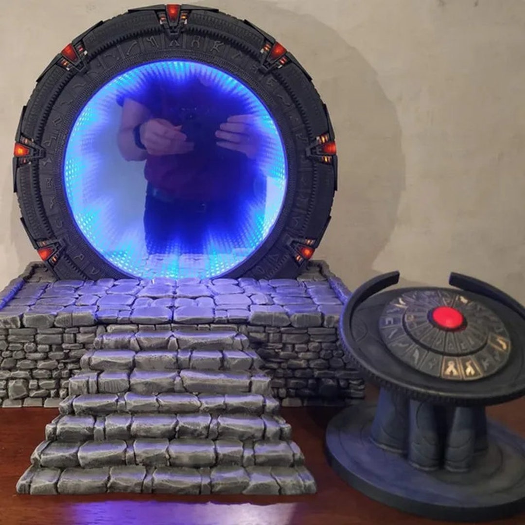 Stargate Movie Collectible Gifts Luminous Resin Crafts Decorative ...