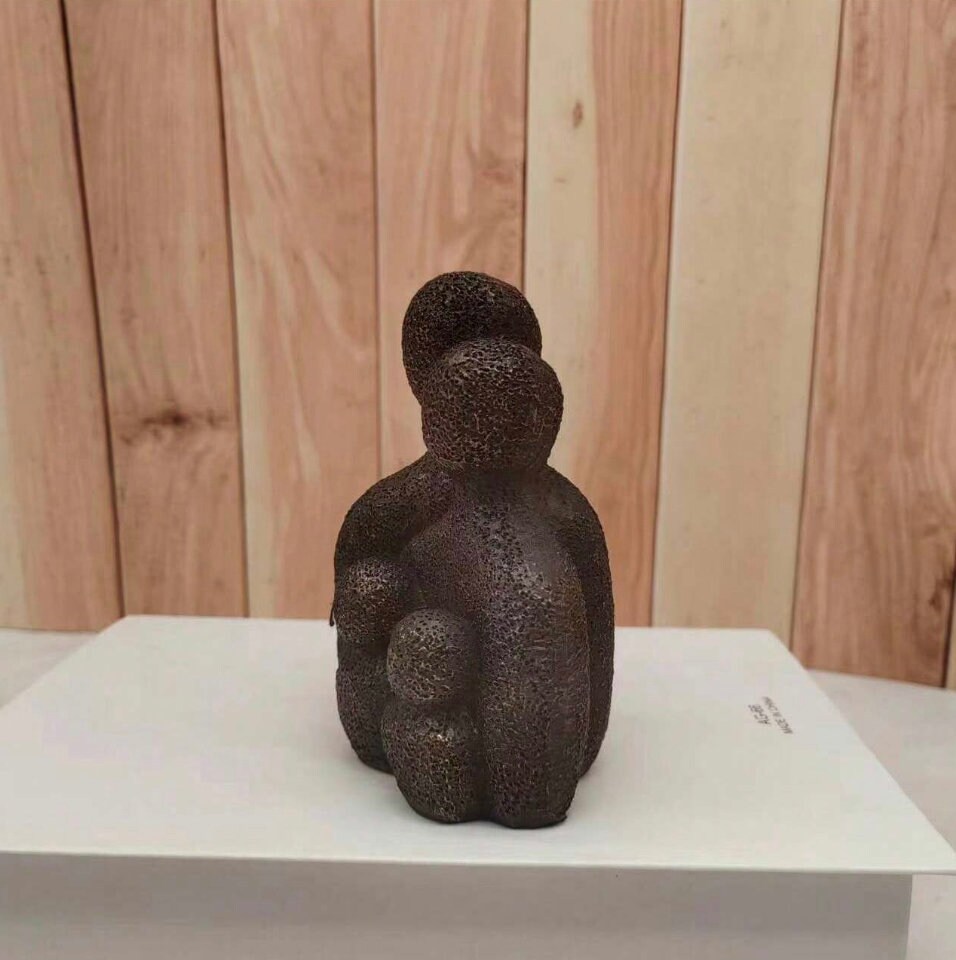 Decorative Family Sculpture Set of 4: Parent and 2 Children Figurines ...