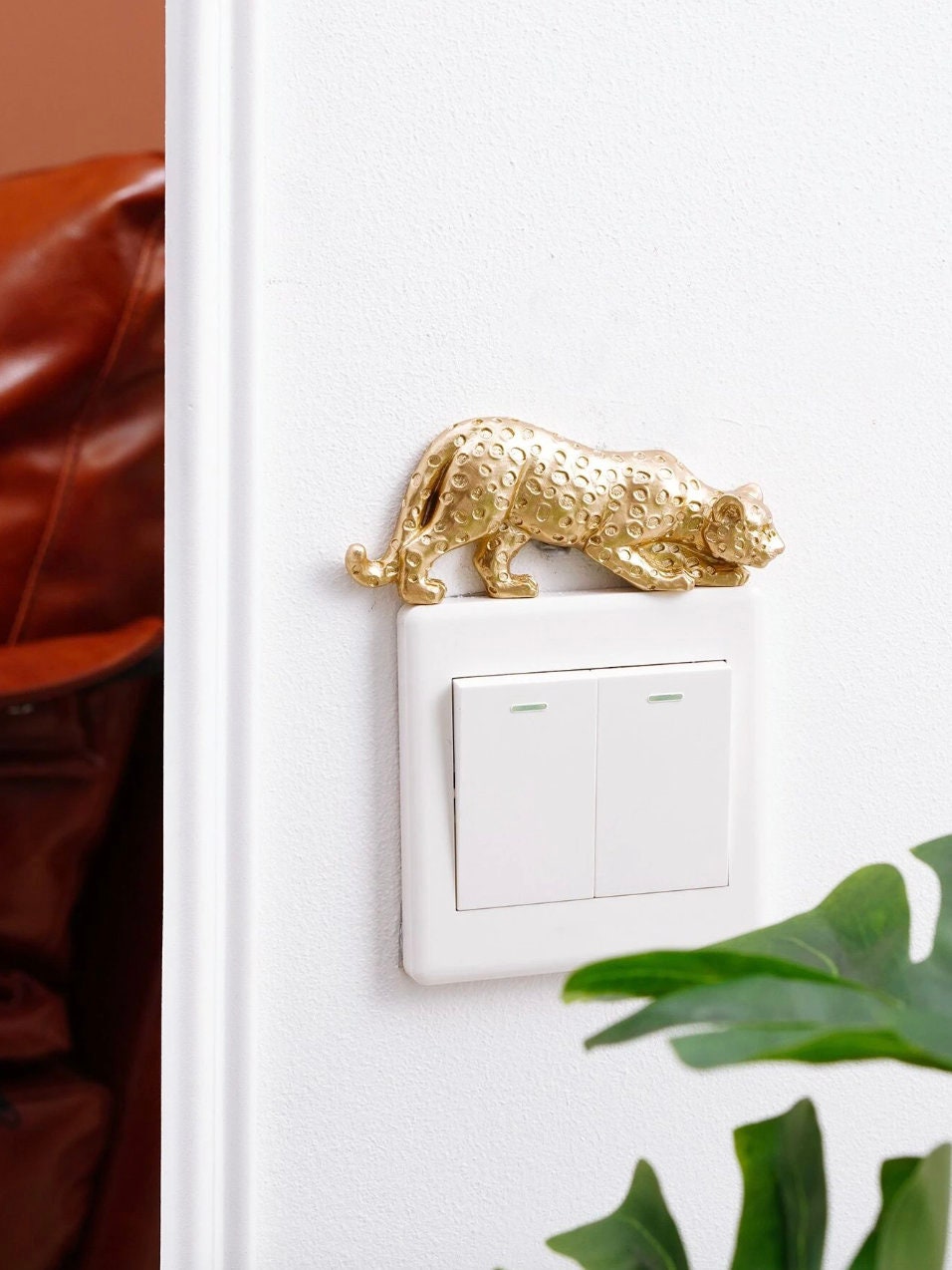 Light Switch Leopard Figure, Leopard Wall Decor Leopard Light Switch ...