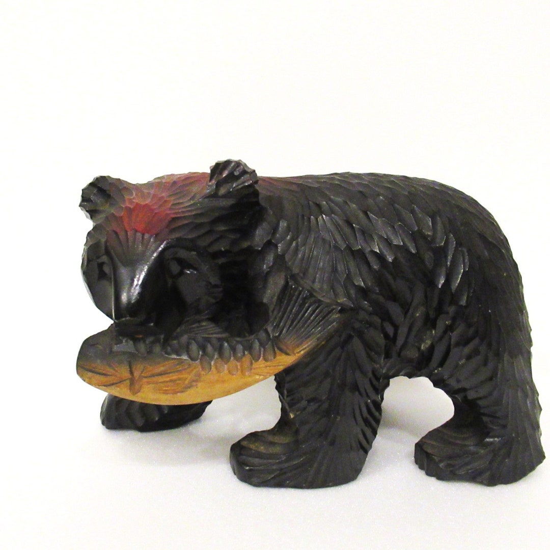 Ainu Wood Carving, Higuma Bear the Bear That Caught the Salmon Statue ...