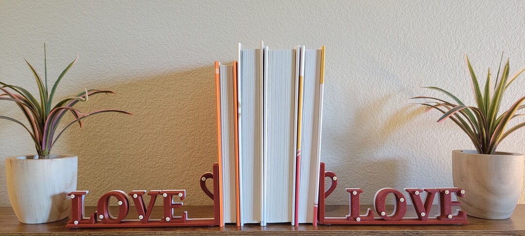 3D Printed Valentines Love Bookend Set - Etsy