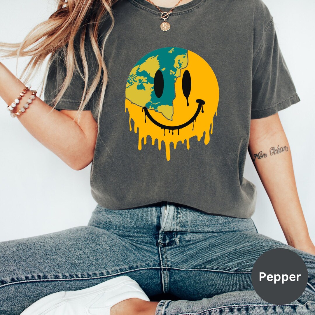 Smile Shirt, Vintage Smiley Face, Trendy Graphic Shirt, Comfort Colors ...