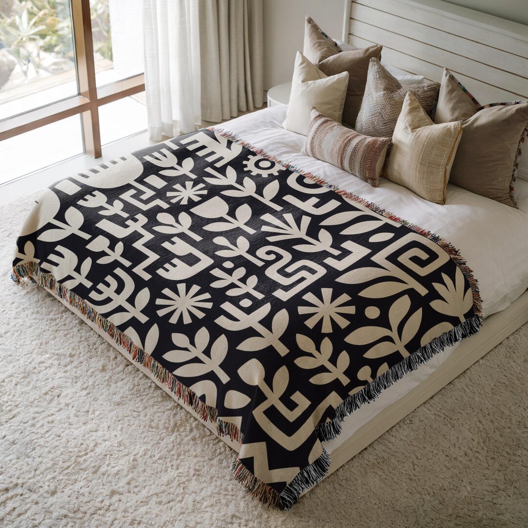 Scandinavian Floral Design Blanket | Nordic Abstract Flower Pattern ...