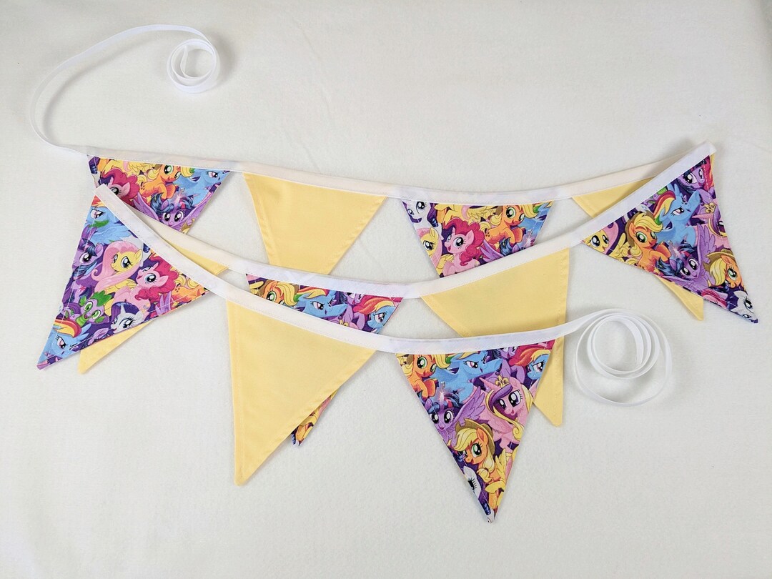 11 FLAGS 5 Feet Double Sided MLP Fabric Garland - Home Decor - Party ...