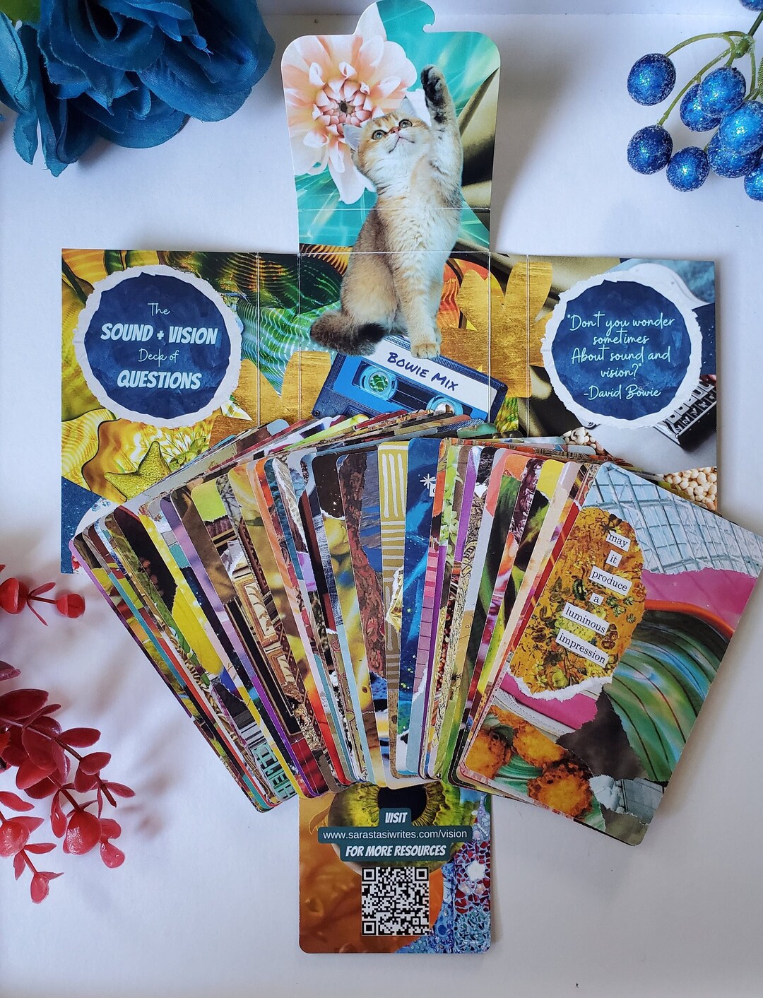 The Sound + Vision Deck of Questions - Oracle Card Deck With Prompts ...