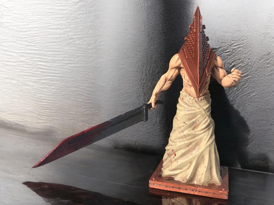 Pyramid Head Figure Collectible Statue – Handmade With Silent Hill ...