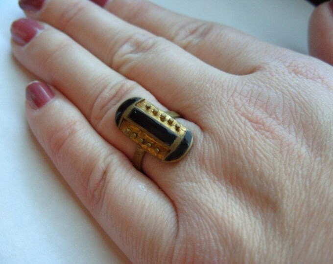 FREE SHIPPING Vintage Brass Ring Metal Industrial Size 8 1/2 - Etsy