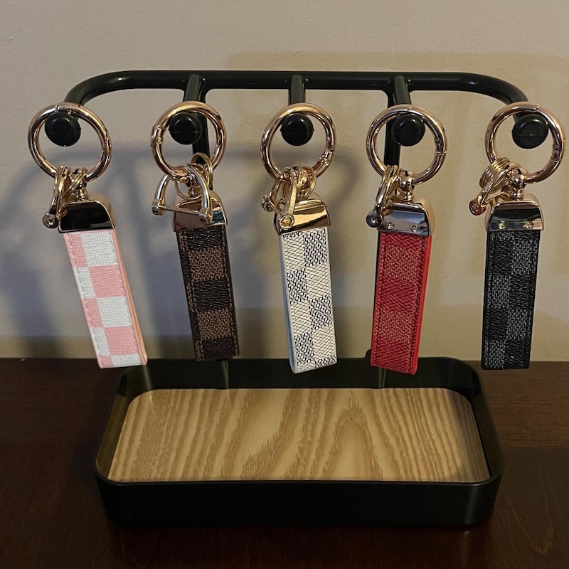 Aesthetic Key Chain - Etsy