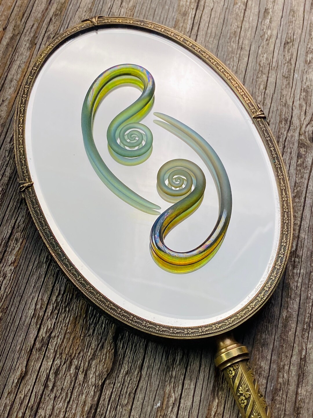 4G Oil Slick Blue Green Sparkle Seaglass Spiral Talons Gauged Glass ...