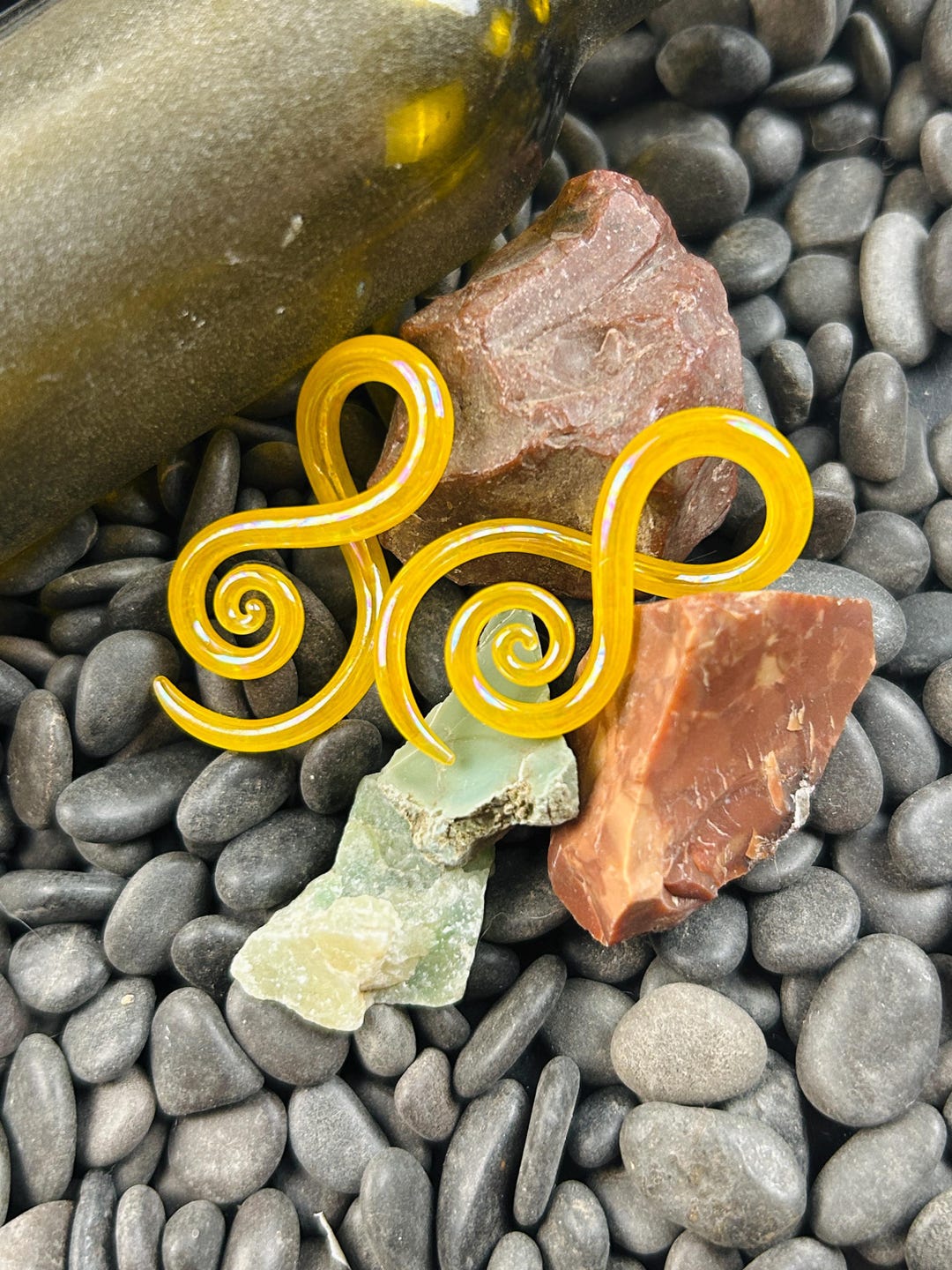 8G oil Slick Sunshine Yellow Mini Bobtail Squids Gauged Glass Body ...