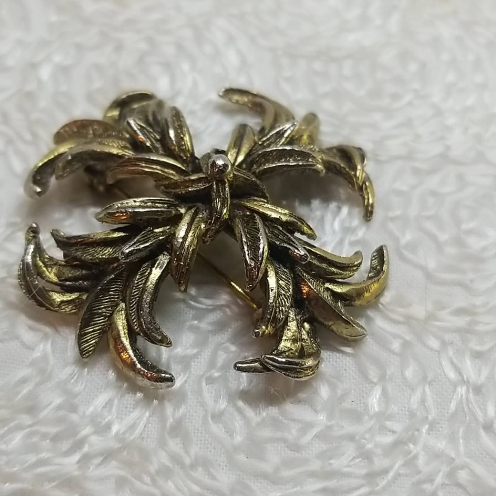 Van S Vans Authentics 7050 Brooch Pin Cross - Etsy