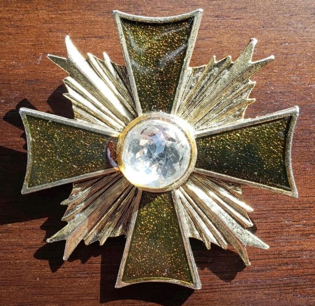 Richard Serbin Vintage Green Maltese Cross Brooch (pin Brooch) - Etsy