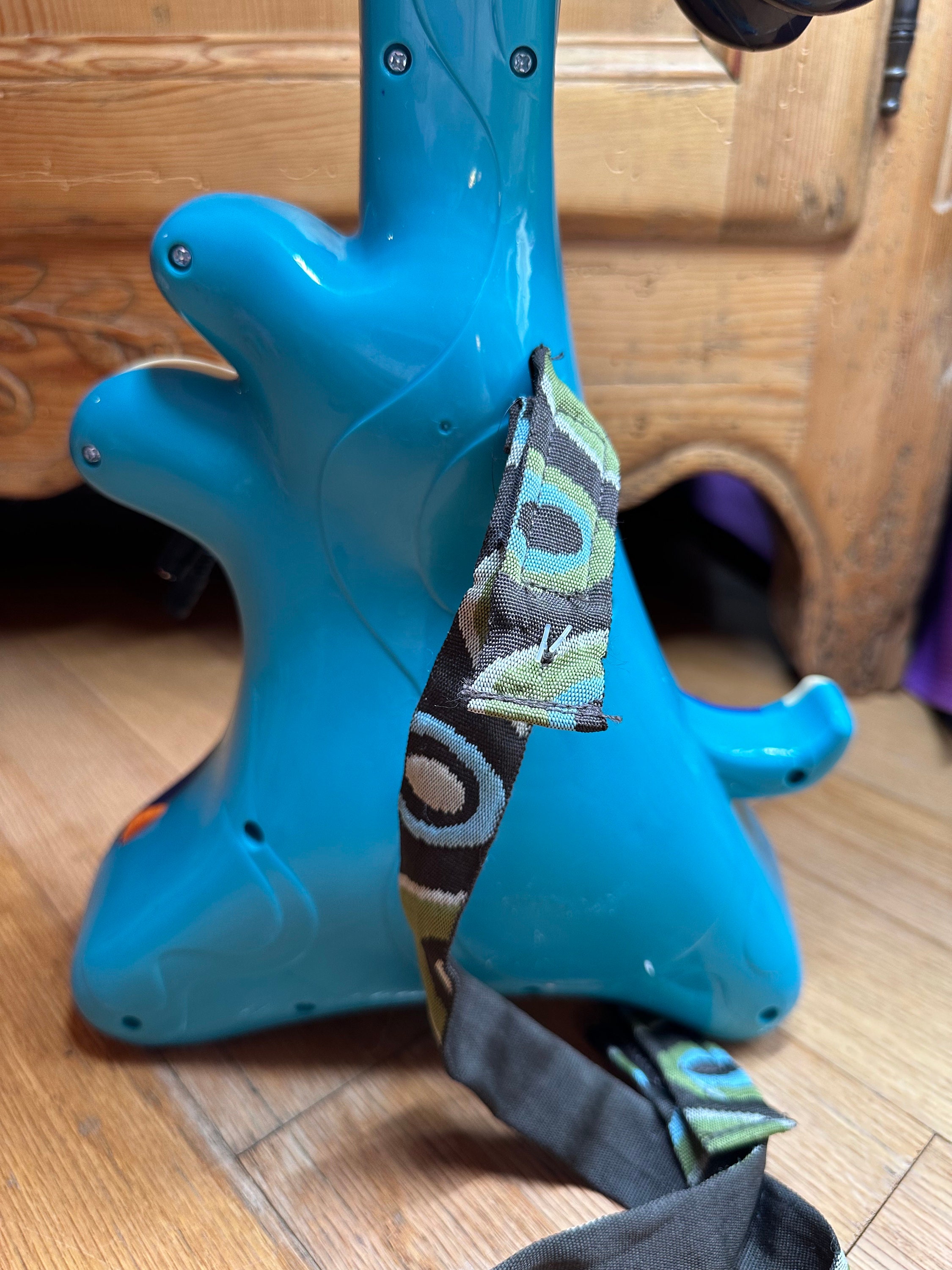 Switch Adapted Woofer Guitar - Etsy