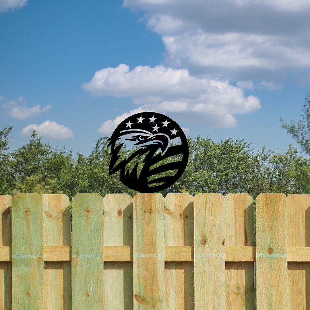 Eagle American Flag Fence Peeker - Outdoor Patio Garden Design Fence ...