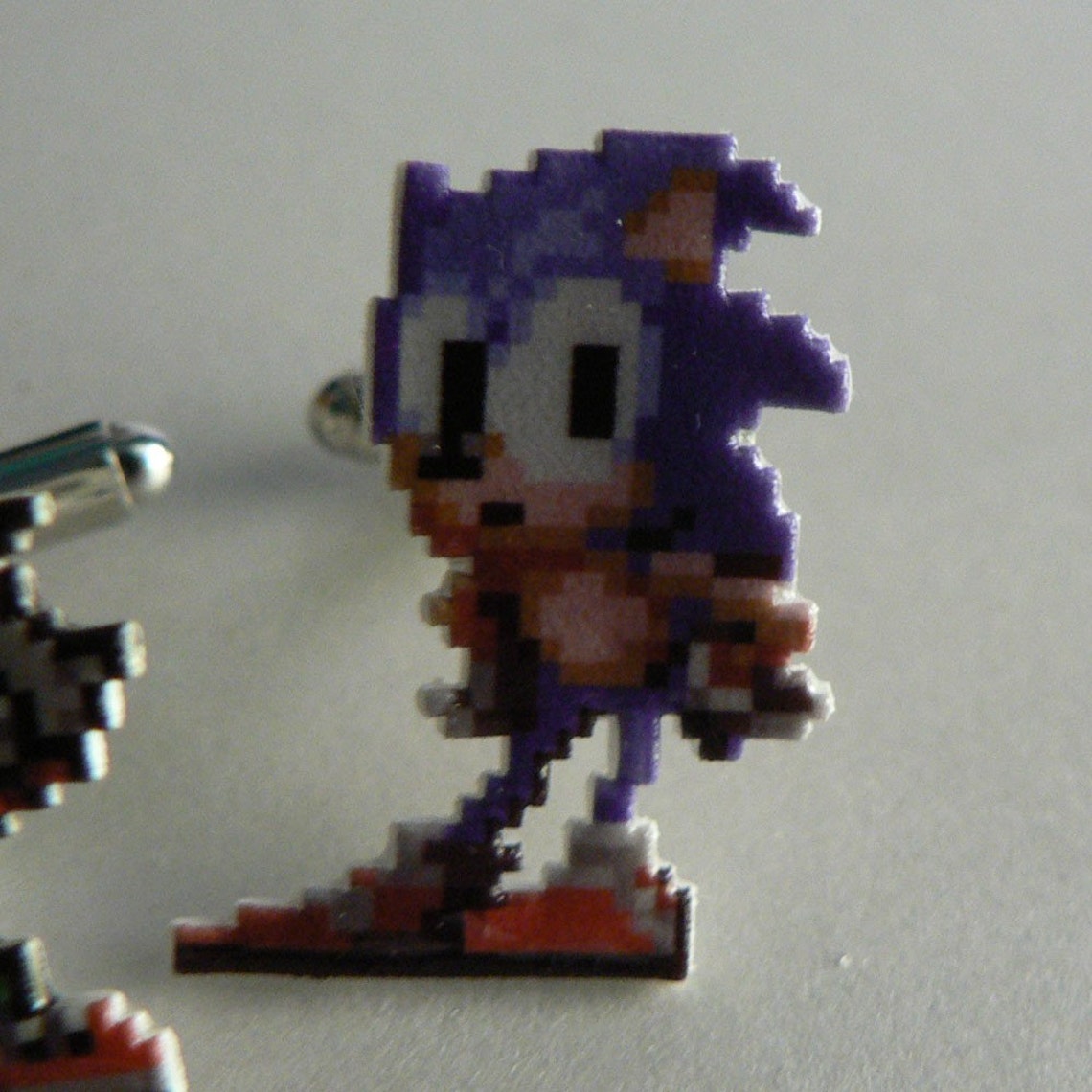 Buddies - Sonic the Hedgehog and Knuckles Cufflinks - Etsy