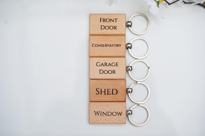 House Key Tags, House Key Fobs, Labelled House Keyrings, Wooden House ...