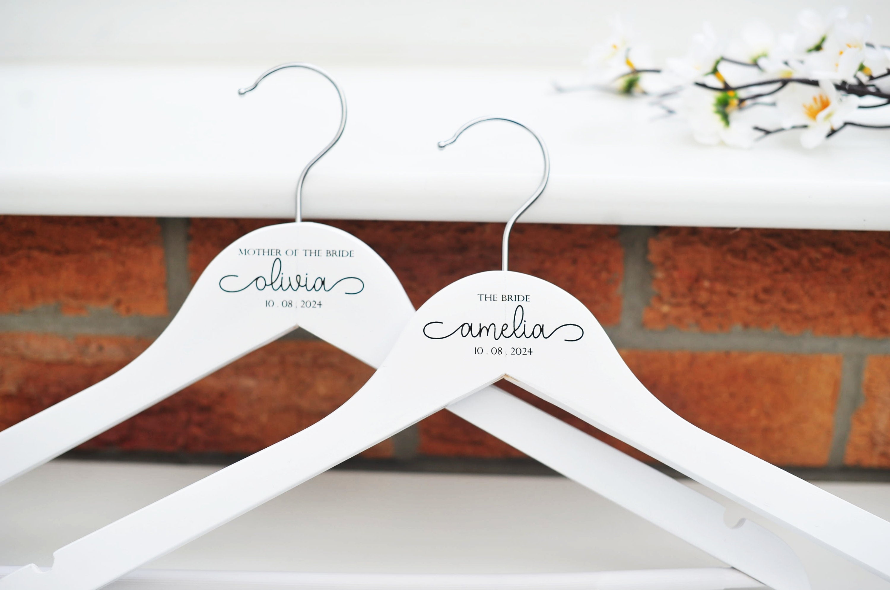 Custom Bridesmaid Hangers | Personalized Hangers for Wedding Dress ...