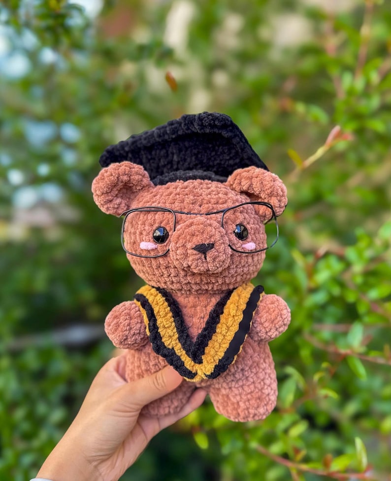 Graduation Bear Crochet Plushie Amigurumi - Etsy