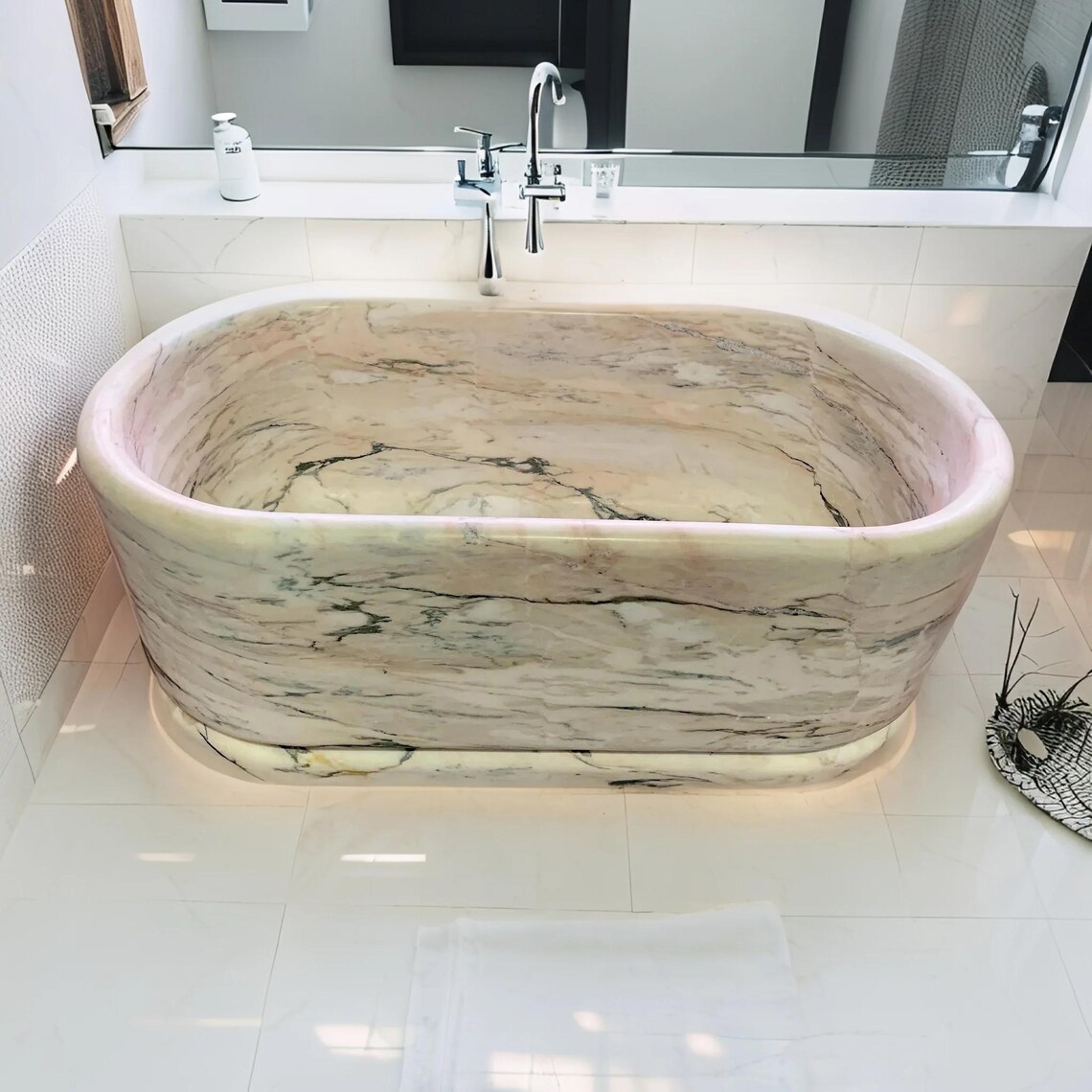 Calacatta Rosa Marble Bathtub: Contemporary Style, Pink Veining ...
