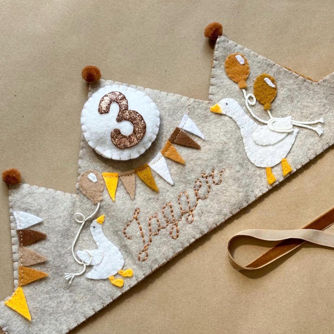 Handmade Felt Birthday Crown With Ducks: Custom Embroidered Name - Etsy