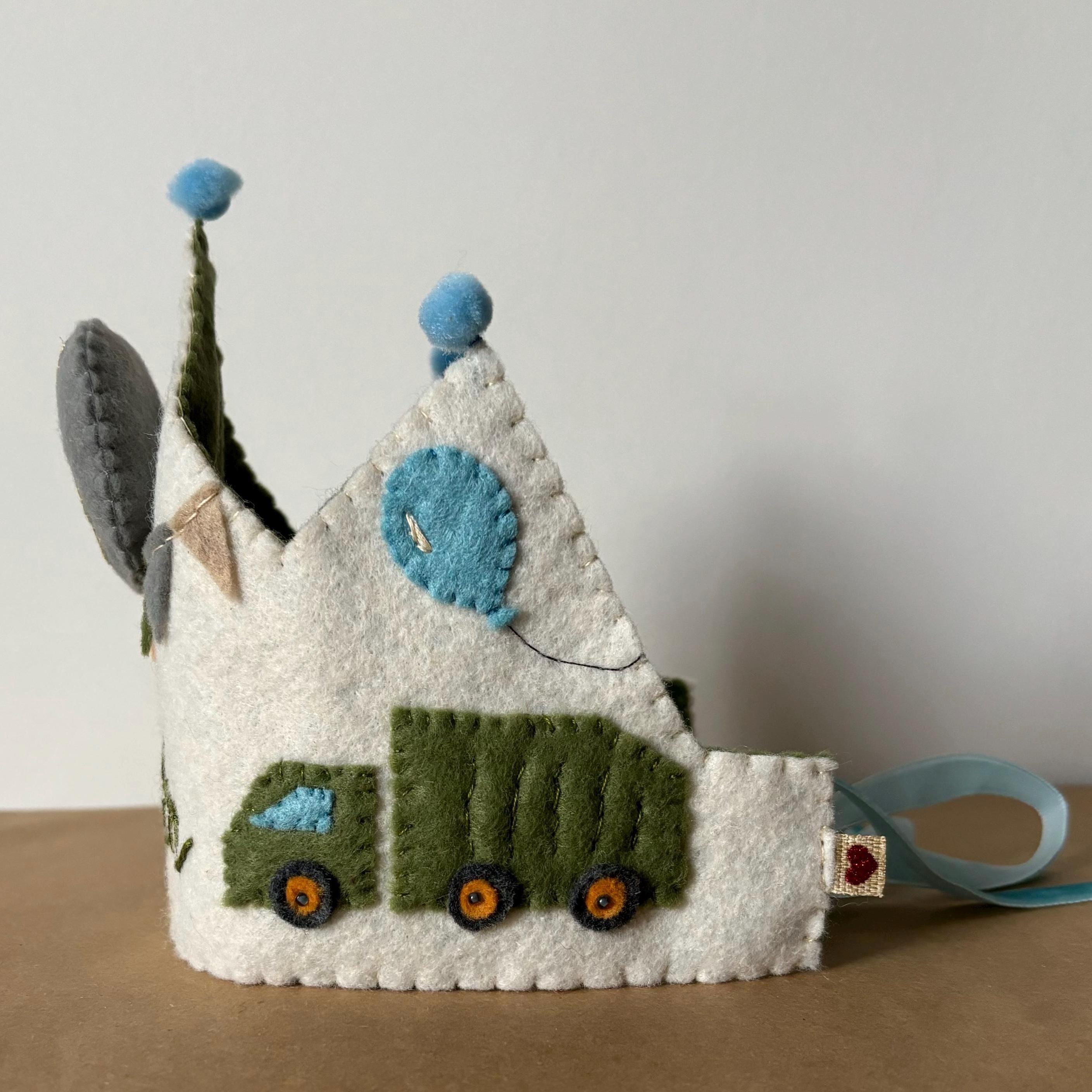 Handmade Embroidered Bespoke Birthday Crown: Custom Felt Name Keepsake ...