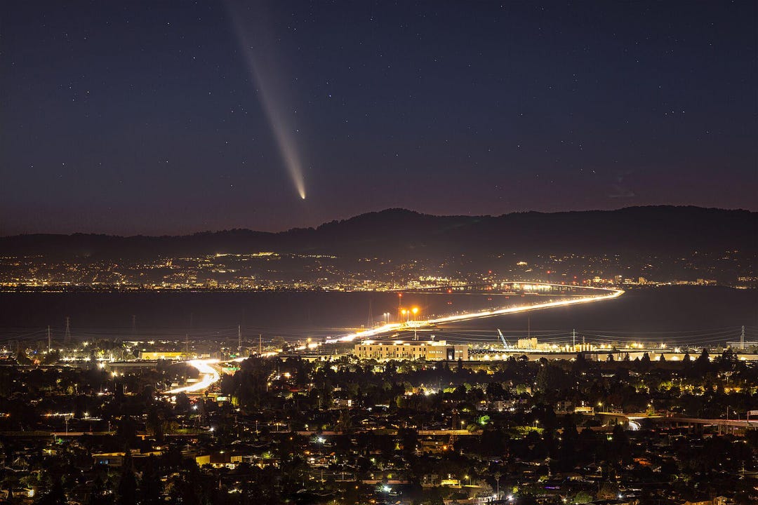 Comet C-2023 A3 Tsuchinshan-atlas | Comet Wall Art | Comet Photo ...