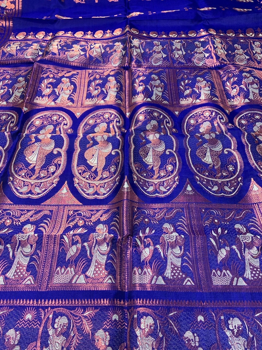 Handwoven Pure Baluchari/ Swarnachari Saree Purple Color With Resham ...