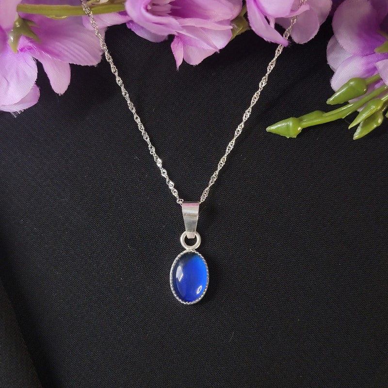 Color Changing Necklace - Etsy