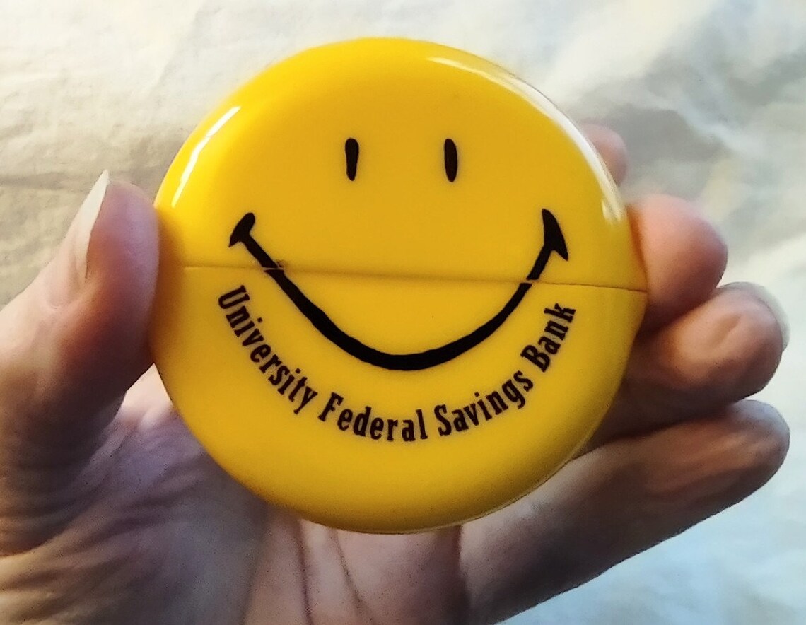 Vintage 70s Bright Yellow Vinyl Pinch Coin Purse, Advertising ...
