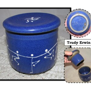 Vintage Hand Painted Blue Pottery Butter Crock With Dancing People ...