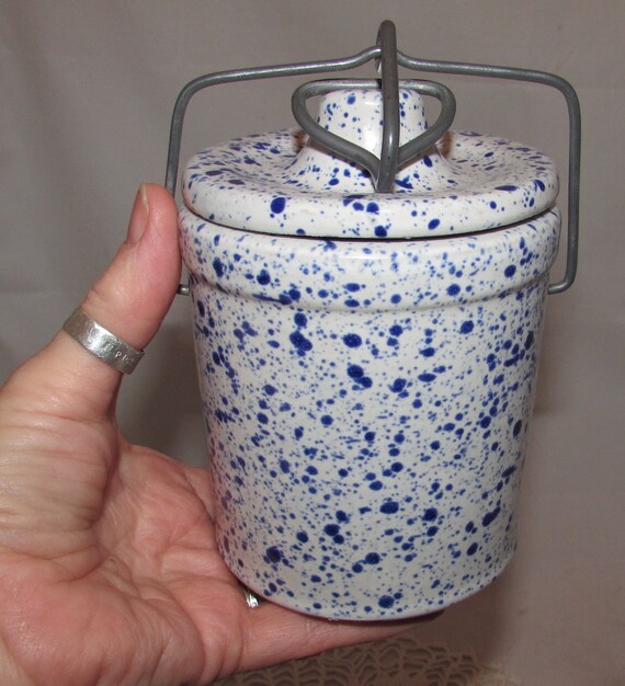 Vintage white and blue speckled stoneware crock with wire clamp lid ...