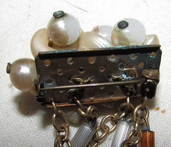 Antique Dangly Mini Shells with Long Glass Bugle Bead… - Gem
