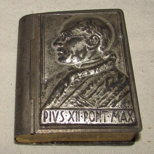Vintage Book Shaped Pope Rosary Box, Pius XII Pontifex Maximus With ...