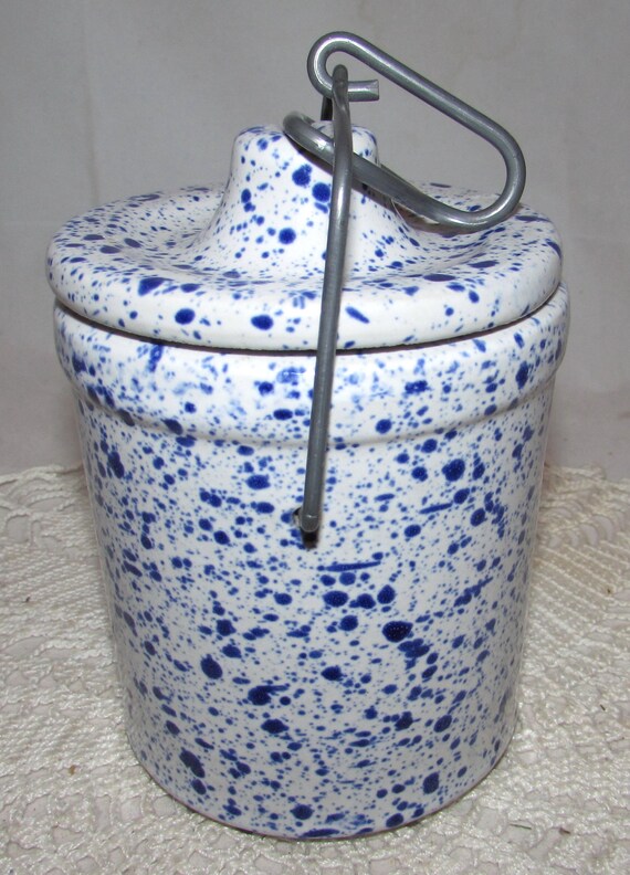 Vintage white and blue speckled stoneware crock with wire clamp lid ...