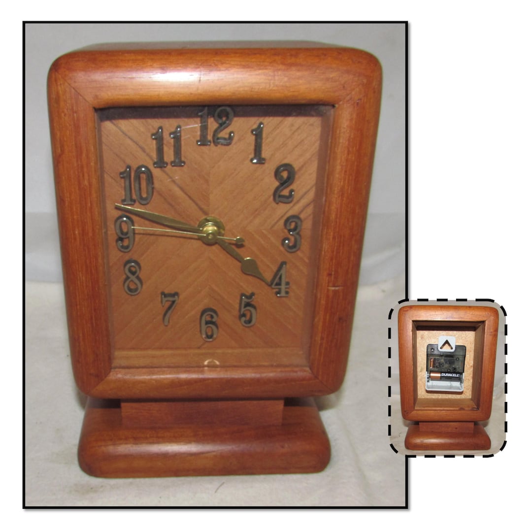 Vintage Oak Wood Tabletop Battery Operated Clock - WORKING - Etsy